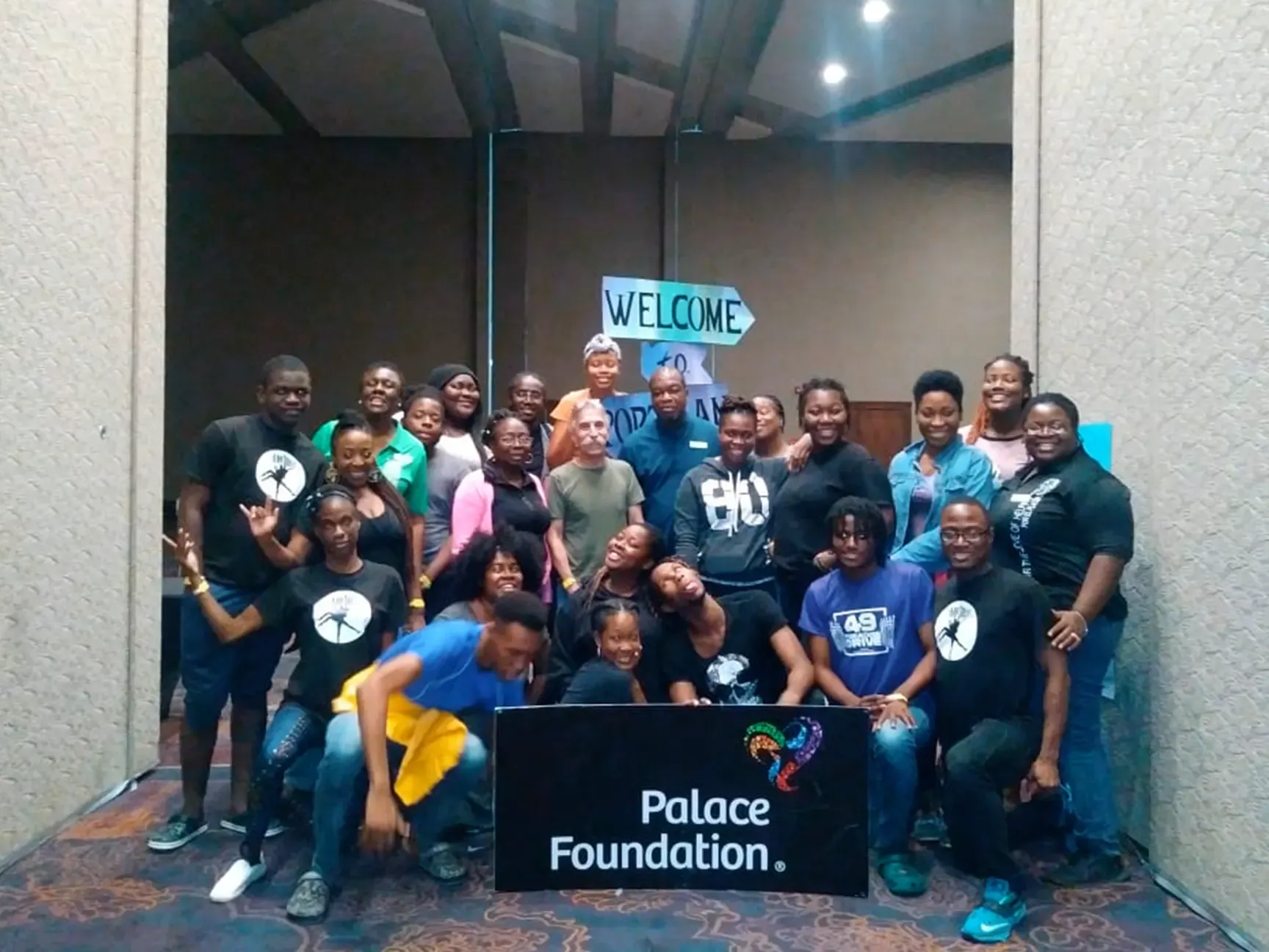 Por el placer de ayudar | The Palace Company®